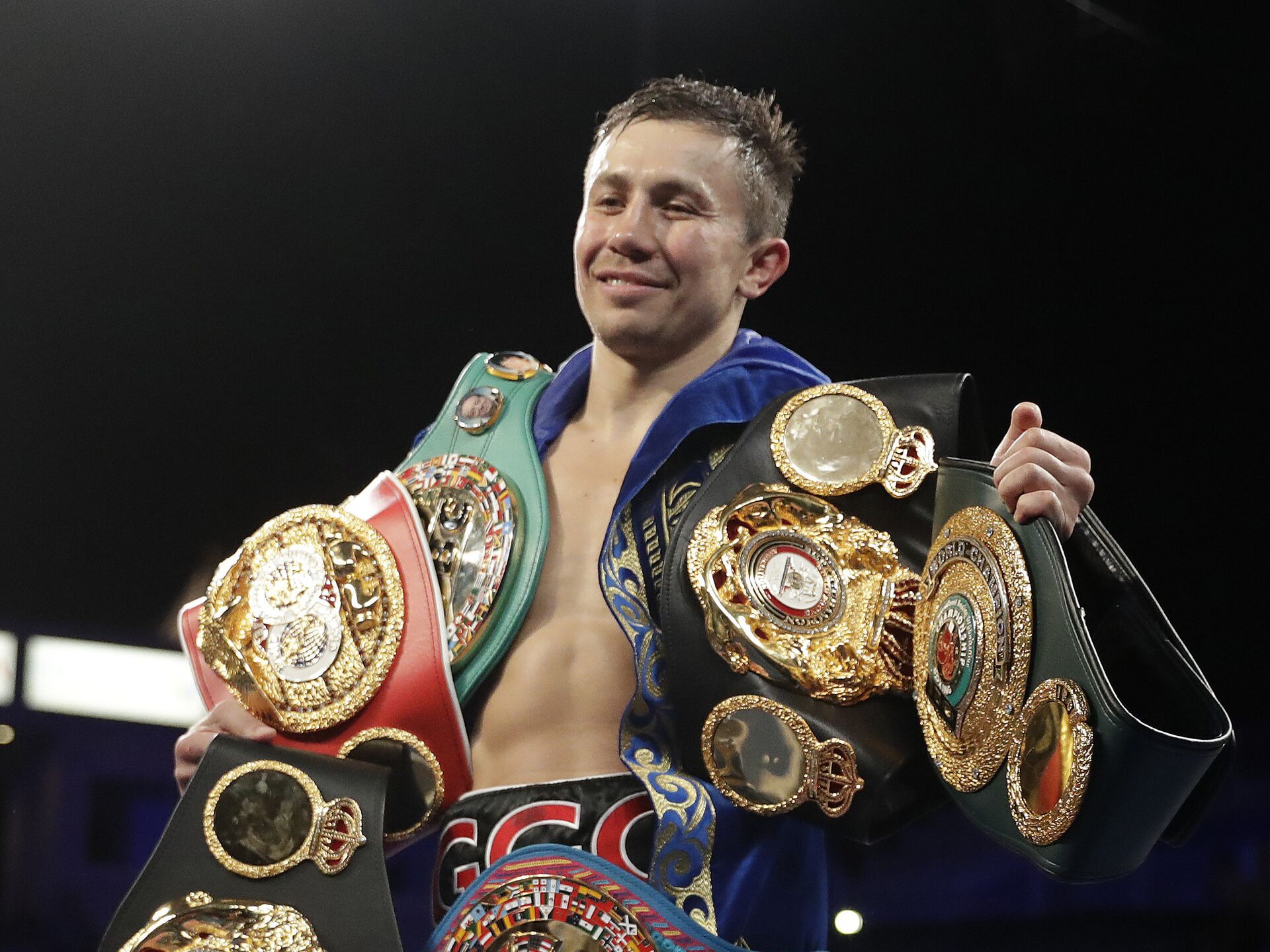 GGG официально лишился всех титулов чемпиона мира